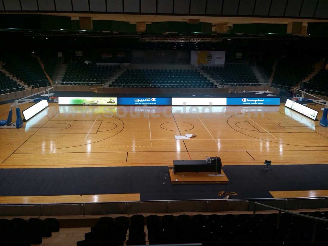 What are the Requirements for LED Stadium Screens? - Rigard