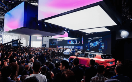 LED Display Screens Illuminate the 2024 Beijing Auto Show - Rigard